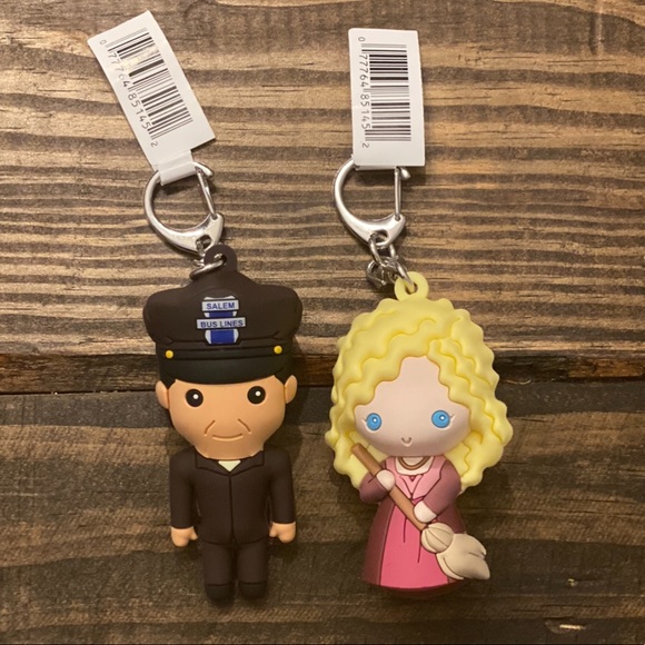 Disney | Accessories | Hocus Pocus Keychain Set | Poshmark